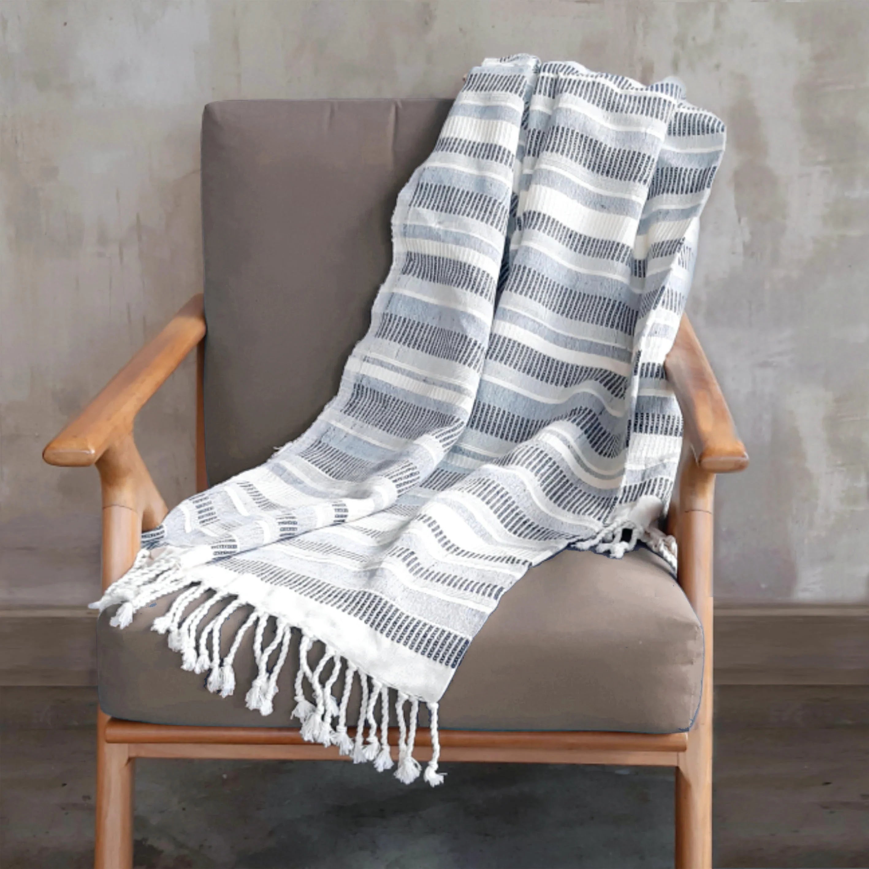 Handwoven Throws – UrbanIsland International